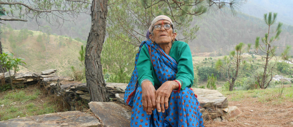मेरी अबू, तू कहां गई मुझे उदास छोड़ कर - Kafal Tree